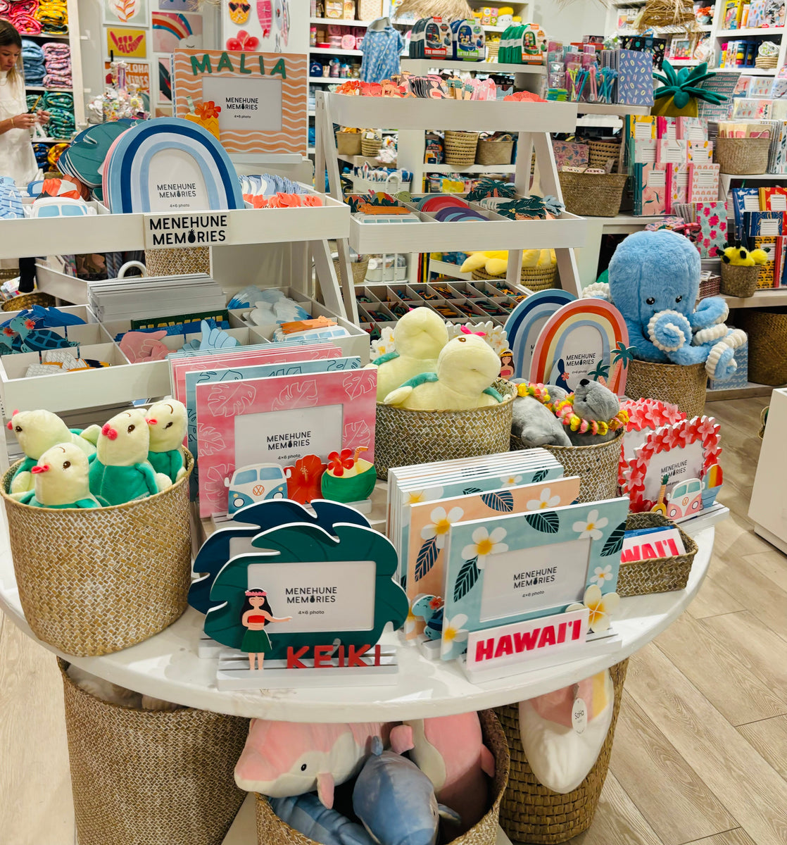 Hawaii Keiki Wood Shape, Green – SoHa Living