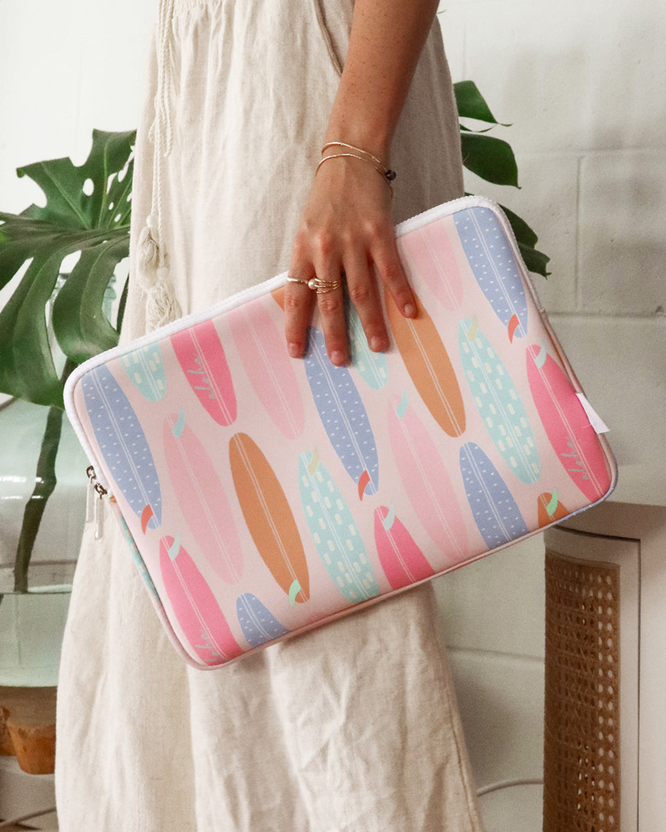 15.5in Monstera and Hibiscus Aloha Laptop Case – SoHa Living